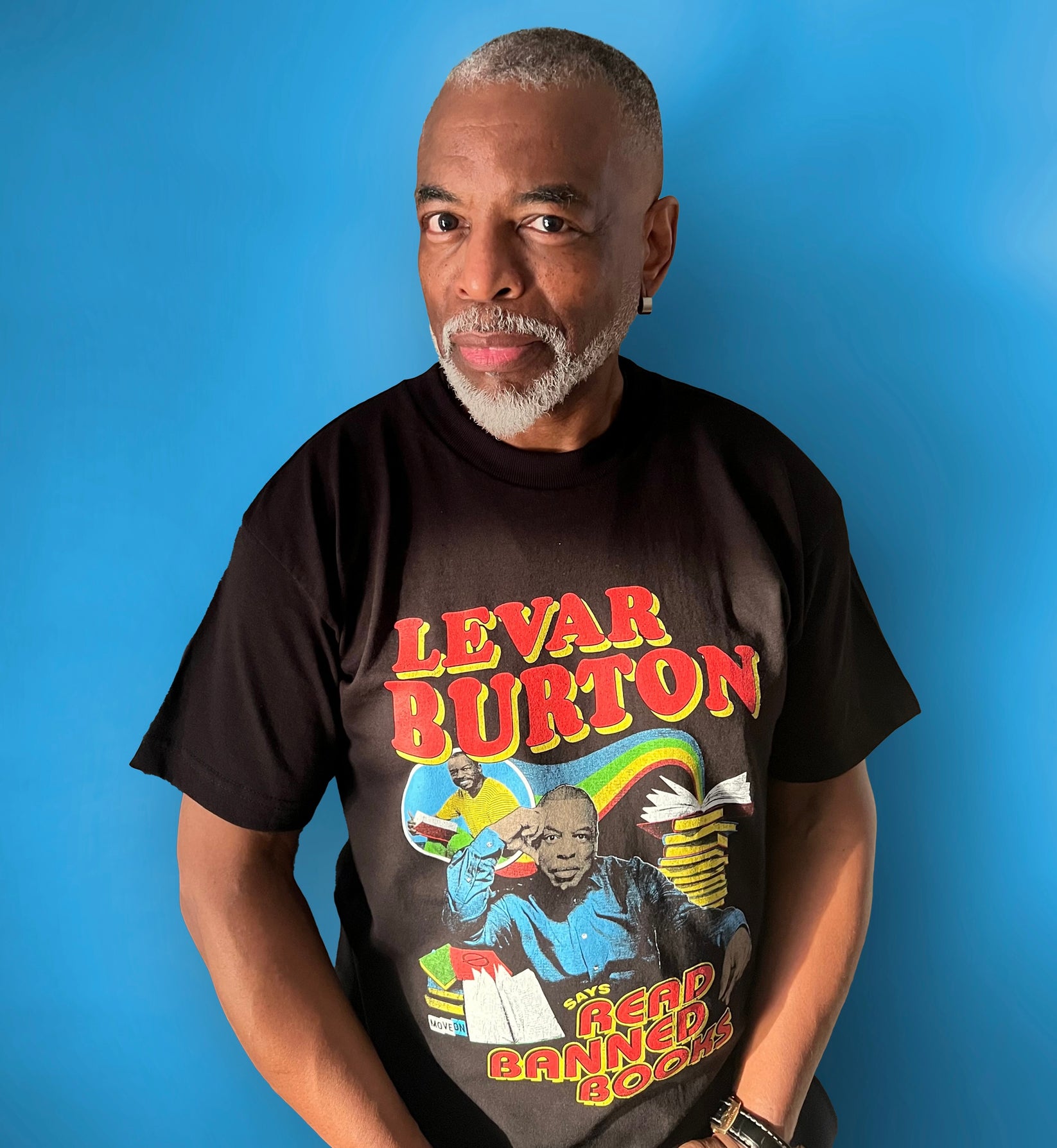 LeVar Burton Says Read Banned Books Unisex Adult T-Shirt – MoveOn.org ...